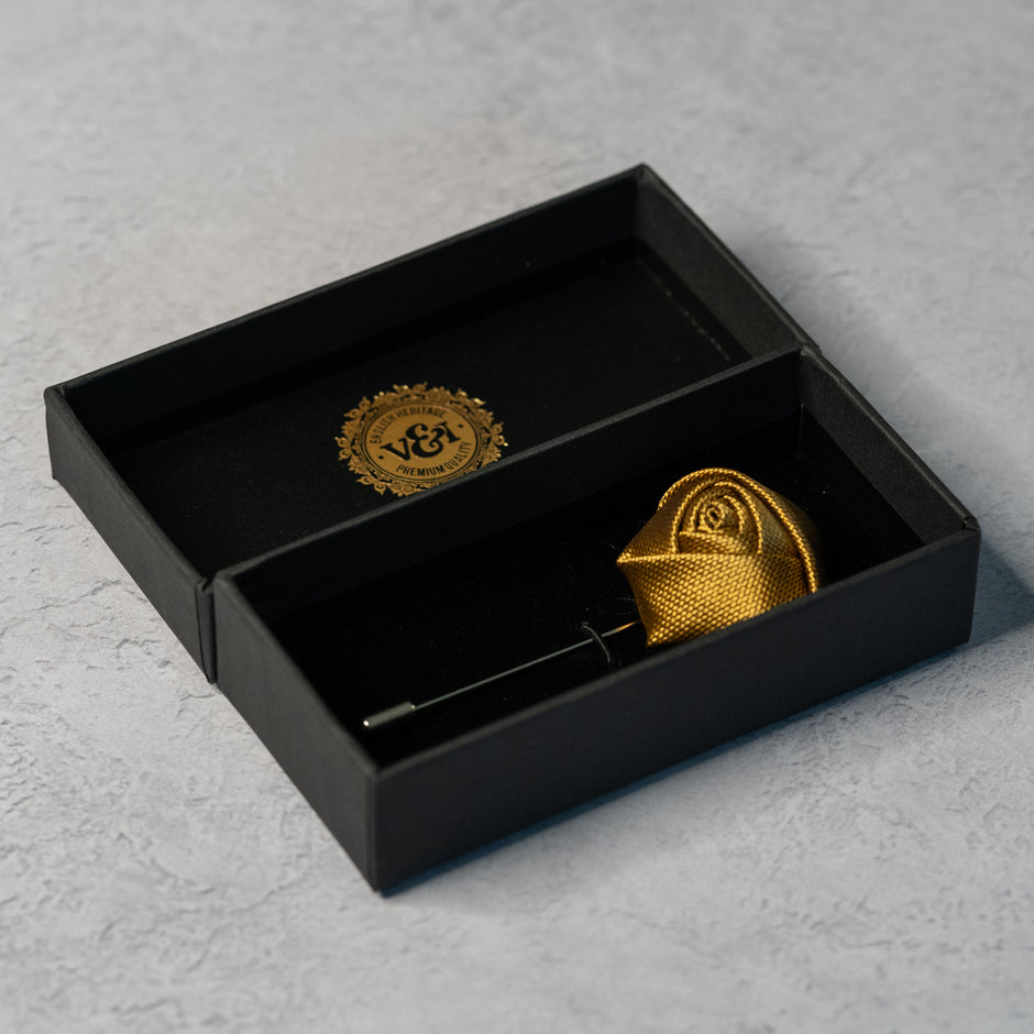 Lapel Pins – Victory and Innsbruck